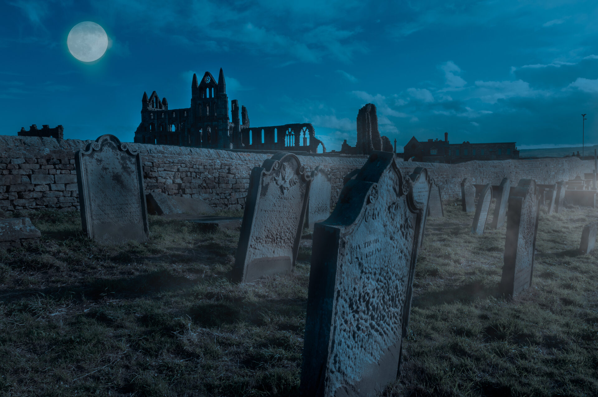 Whitby – Dracula, Vampires and Other Scary Facts!